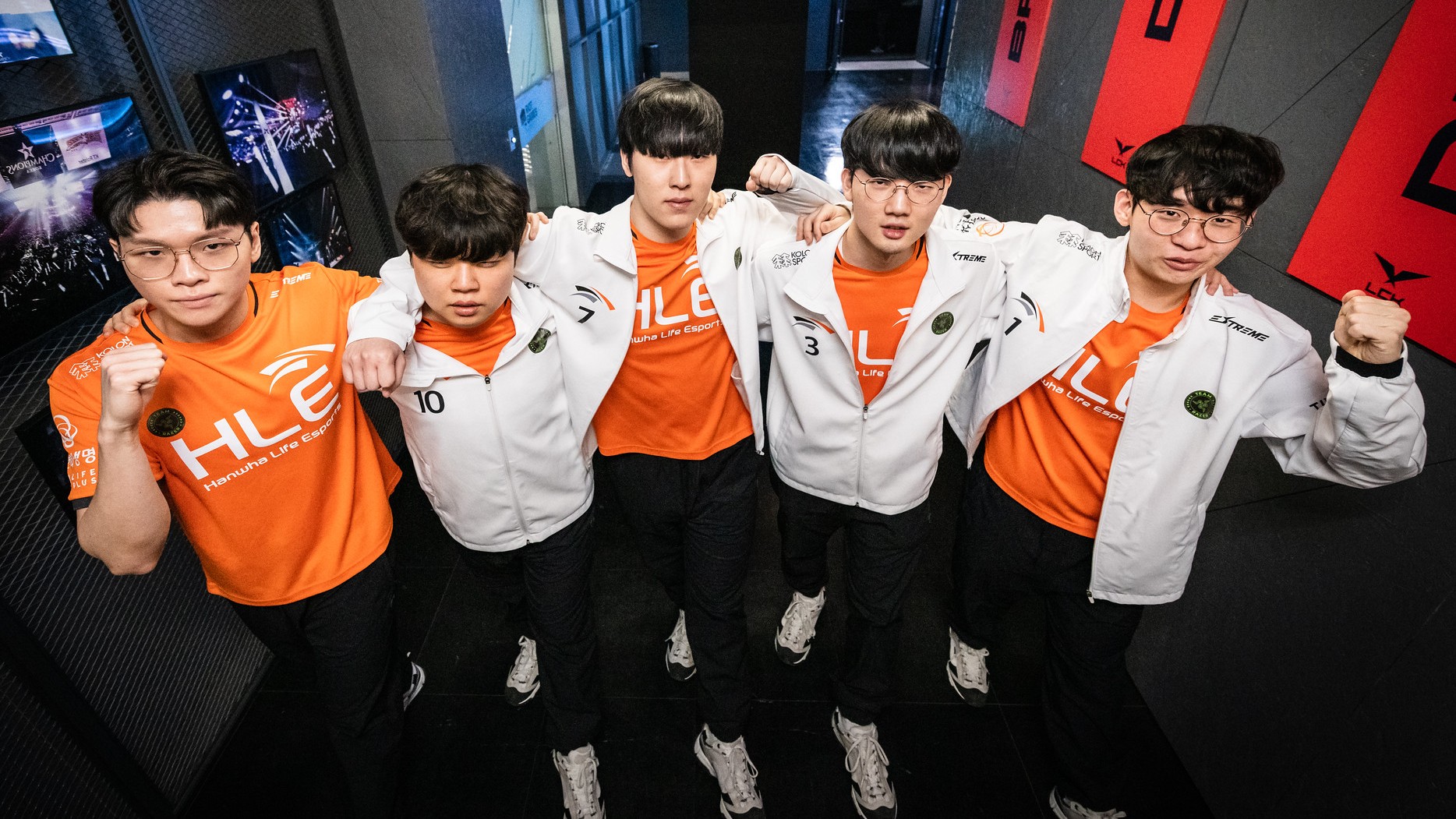 LOL: Phản ứng trước màn hủy diệt của HLE trước DK
